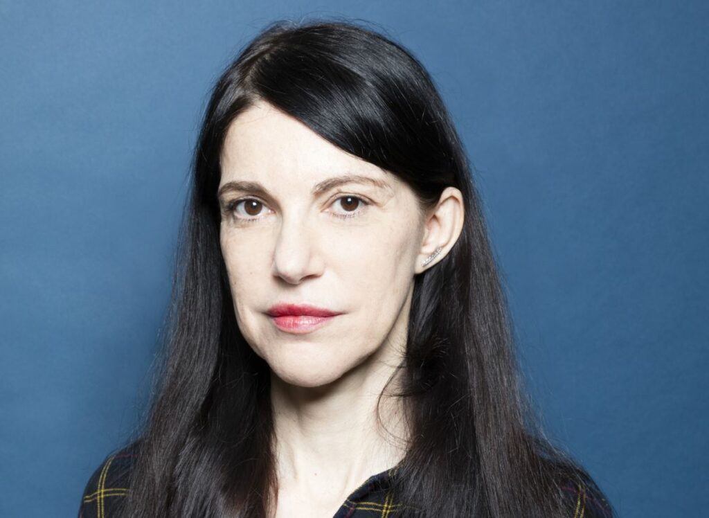 Isabelle Sorente - La femme et l'oiseau - Maison de la poésie